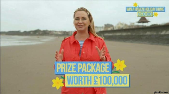 PRIZE PACKAGE WORTH £100,000 - Picalt