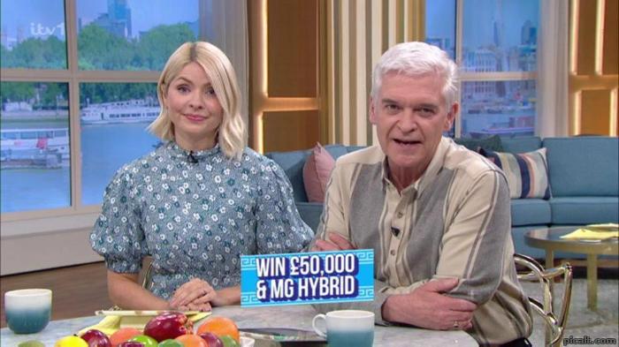 WIN £50,000 & MG HYBRID - Picalt